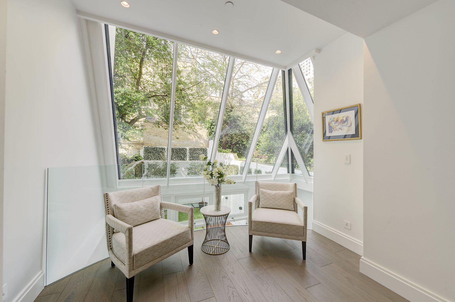 16 Trevor Street SW 7, in Knightsbridge Village, London – Cythera