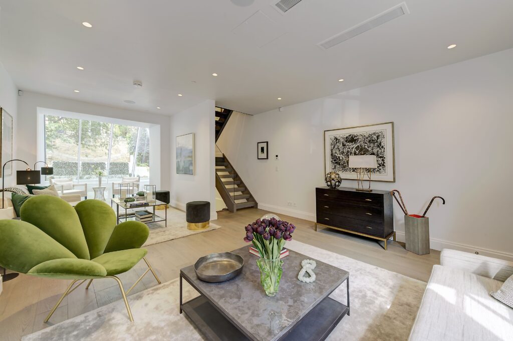 16 Trevor Street SW 7, in Knightsbridge Village, London – Cythera